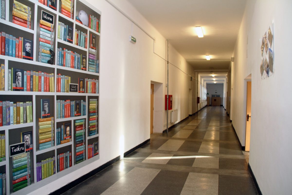 Liceul Teoretic ”Traian” | Invățământ Sector 2